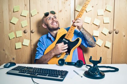 5 Tips to Finding a Music Manager | DIY Musician