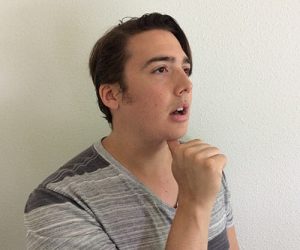 10 Ways to Hit High Notes (Without Straining) | DIY Musician